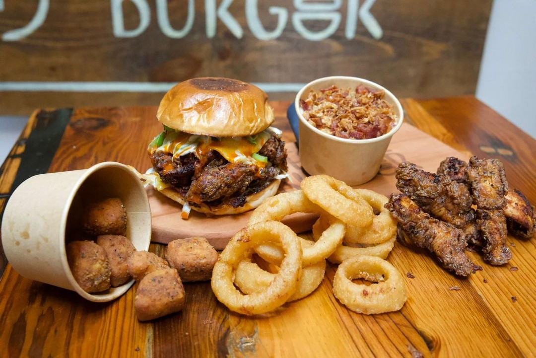Unforgettable Gourmet Burgers in Mirfield - LAB Bar