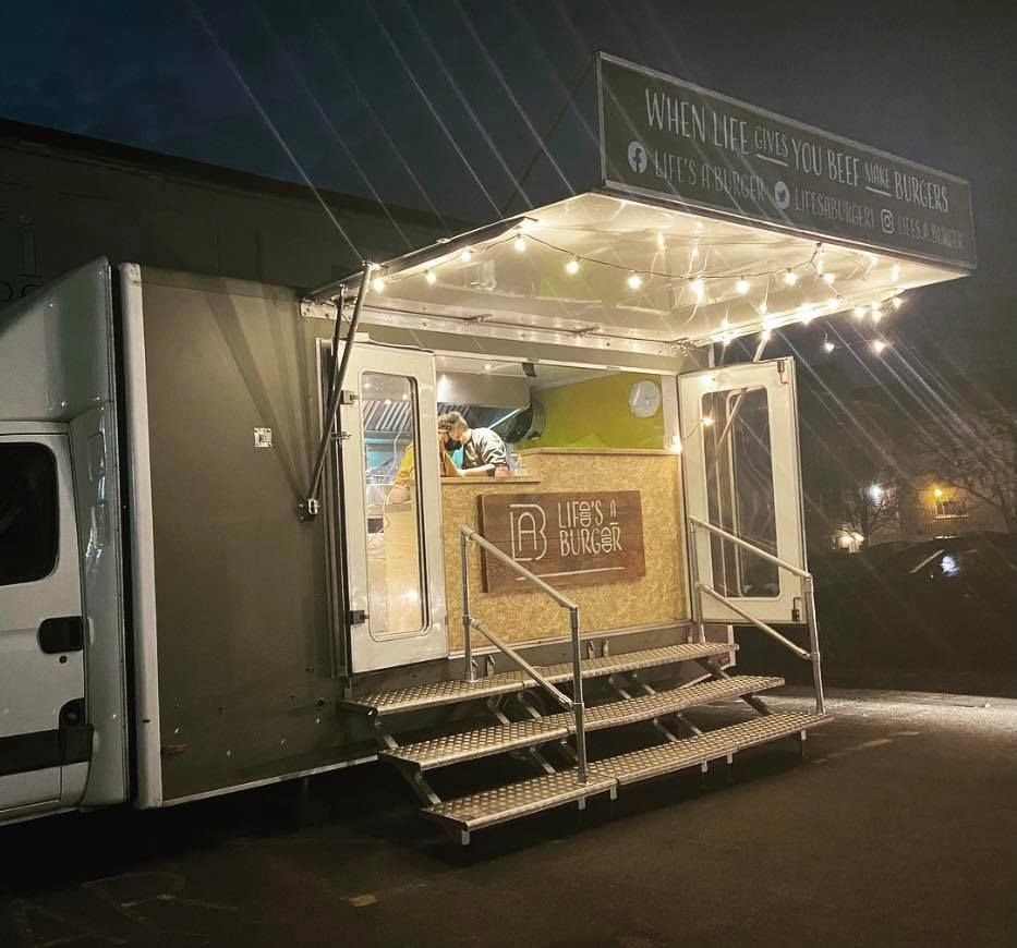 Unforgettable Gourmet Burgers in Mirfield - LAB Bar